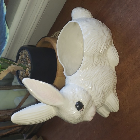 Accents | Vintage Bunny Ceramic Planter | Poshmark